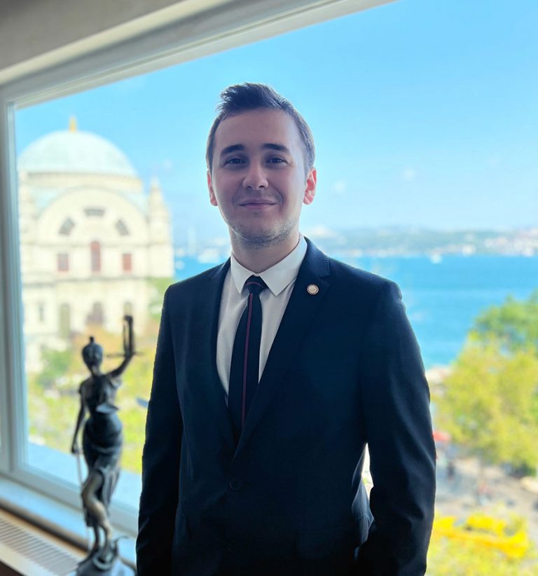 Kadromuz | Seymenoğlu Hukuk Bürosu